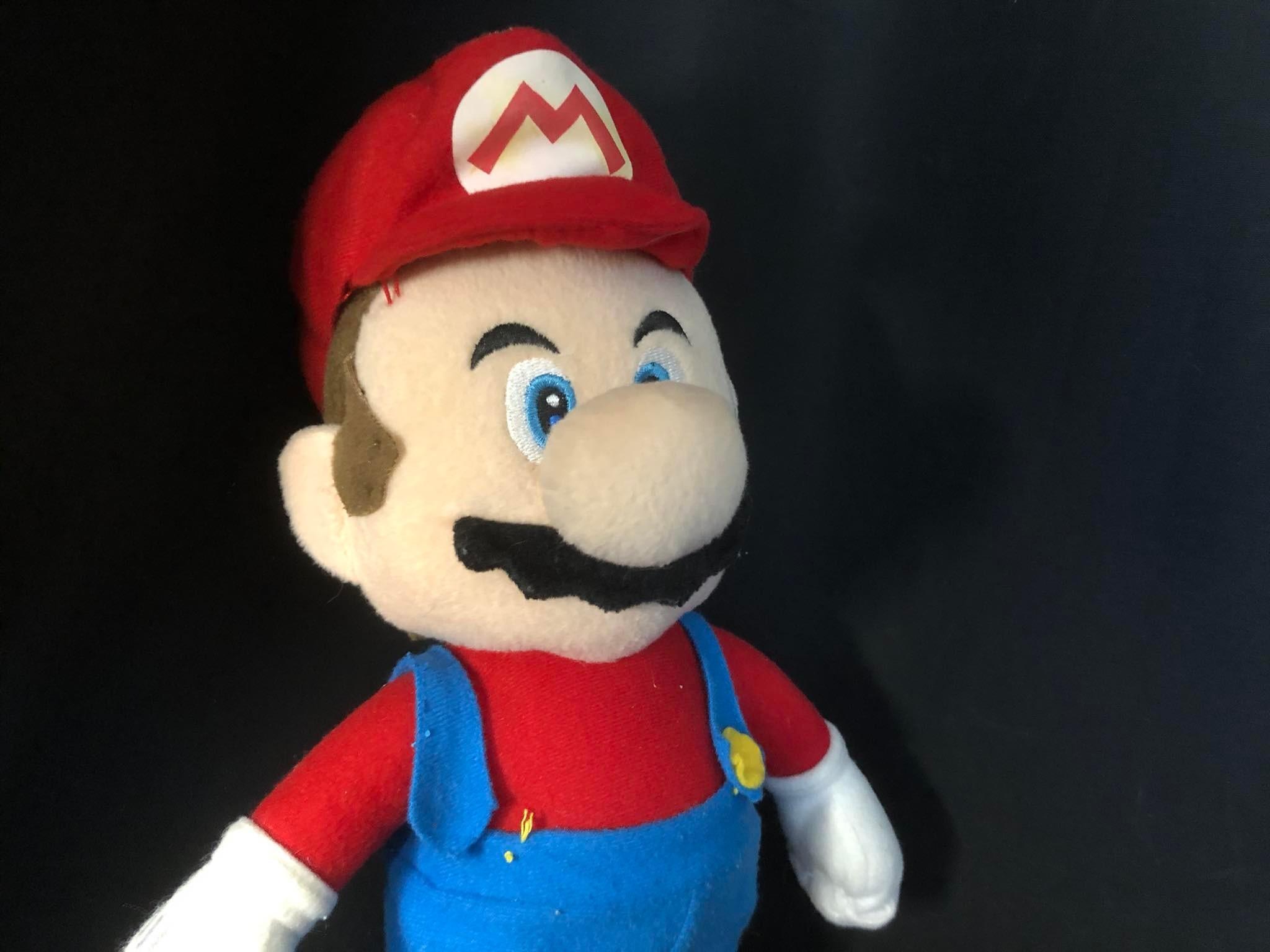 Super Mario Figur/Teddy 40 cm in 46535 Dinslaken für 15,00 € zum ...