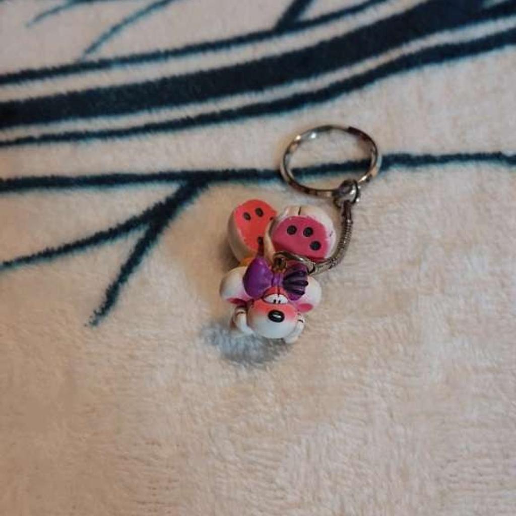 Diddl Schlüsselanhänger Figur Diddlina liegt in 1020 KG Leopoldstadt ...