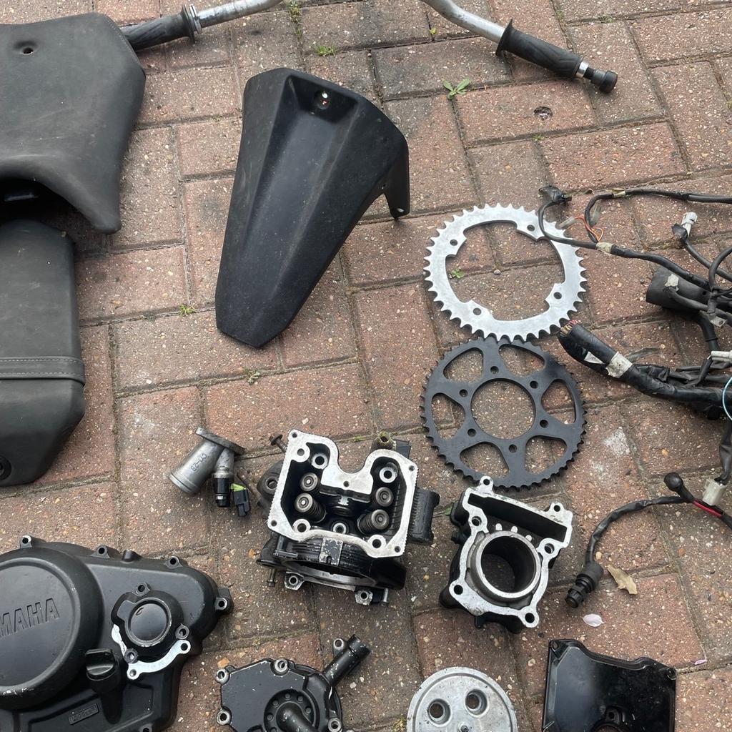 Yamaha YZF R 125 MT-125 parts in SE12 Lewisham for £50.00 for sale | Shpock