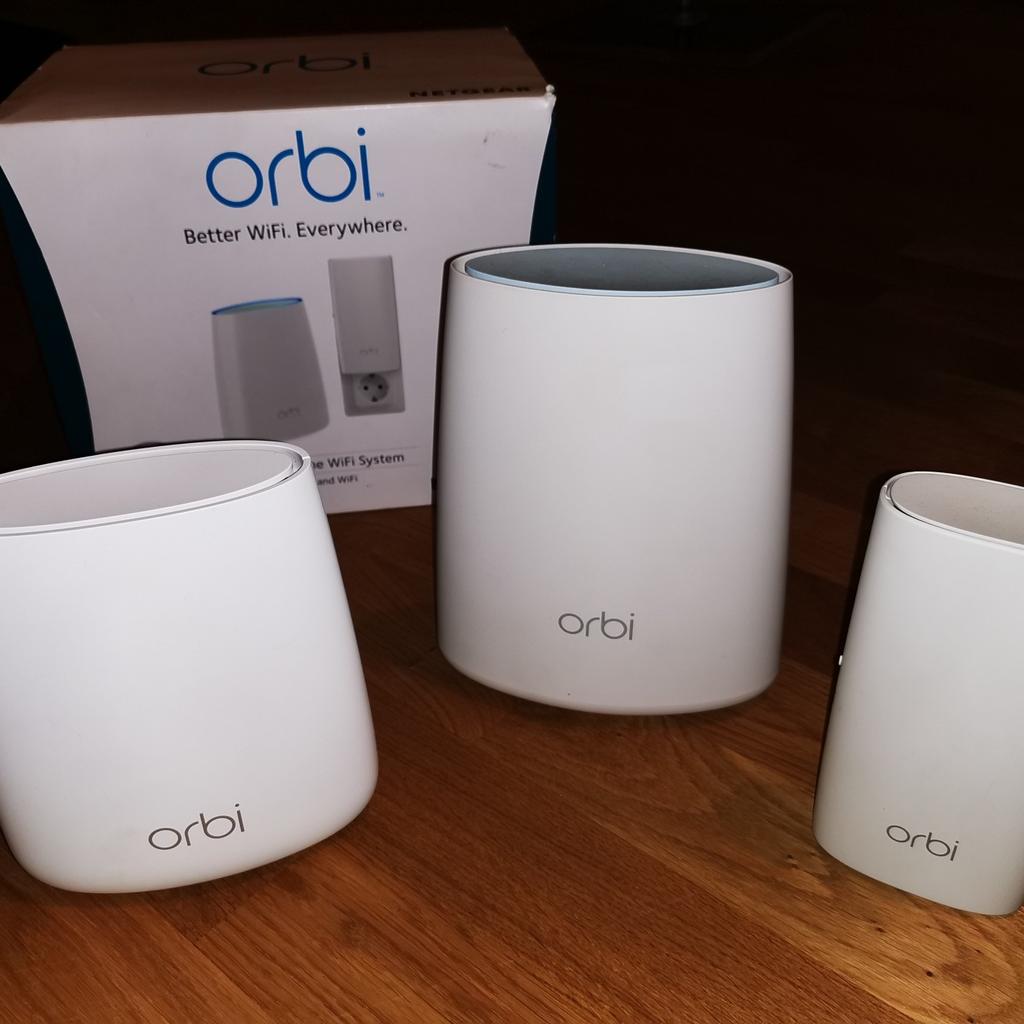 Netgear Orbi Triband Wlan-Router Mesh-System in 60327 Frankfurt am Main ...