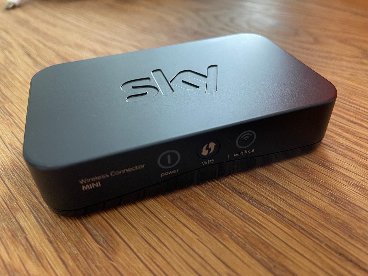 Sky wireless mini connector in M23 Manchester für £ 5,00 zum Verkauf ...