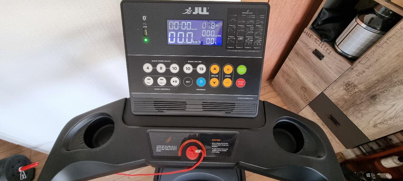 JLL T350 Folding Treadmill in B6 Birmingham für 300,00 £ zum Verkauf ...