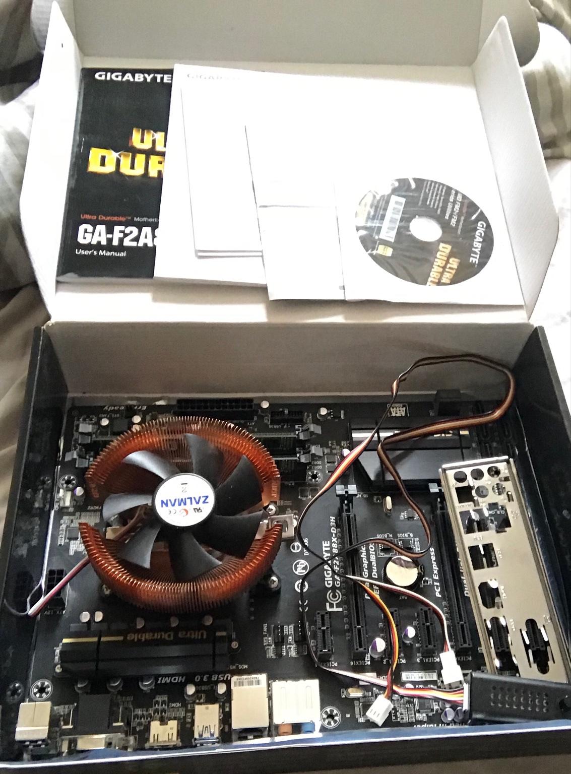 Gigabyte motherboard amd apu 8gb ram cooler in B65 Sandwell für £ 35,00 ...