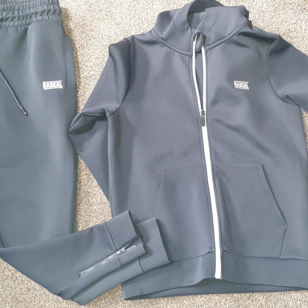 Rascal Tracksuit aged 13-14 years in Redditch für 20,00 £ zum Verkauf ...