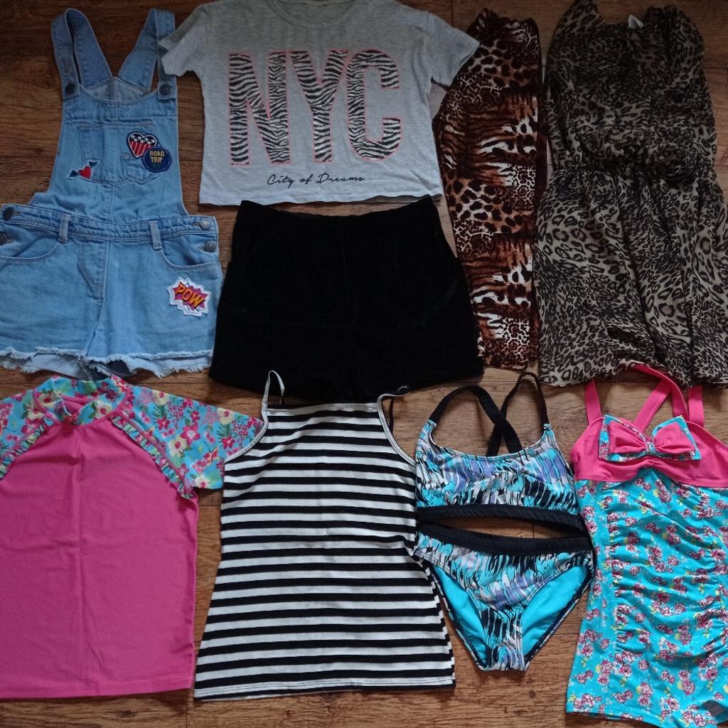 Girls clothes bundle in WS10 Sandwell für £ 5,00 zum Verkauf | Shpock AT