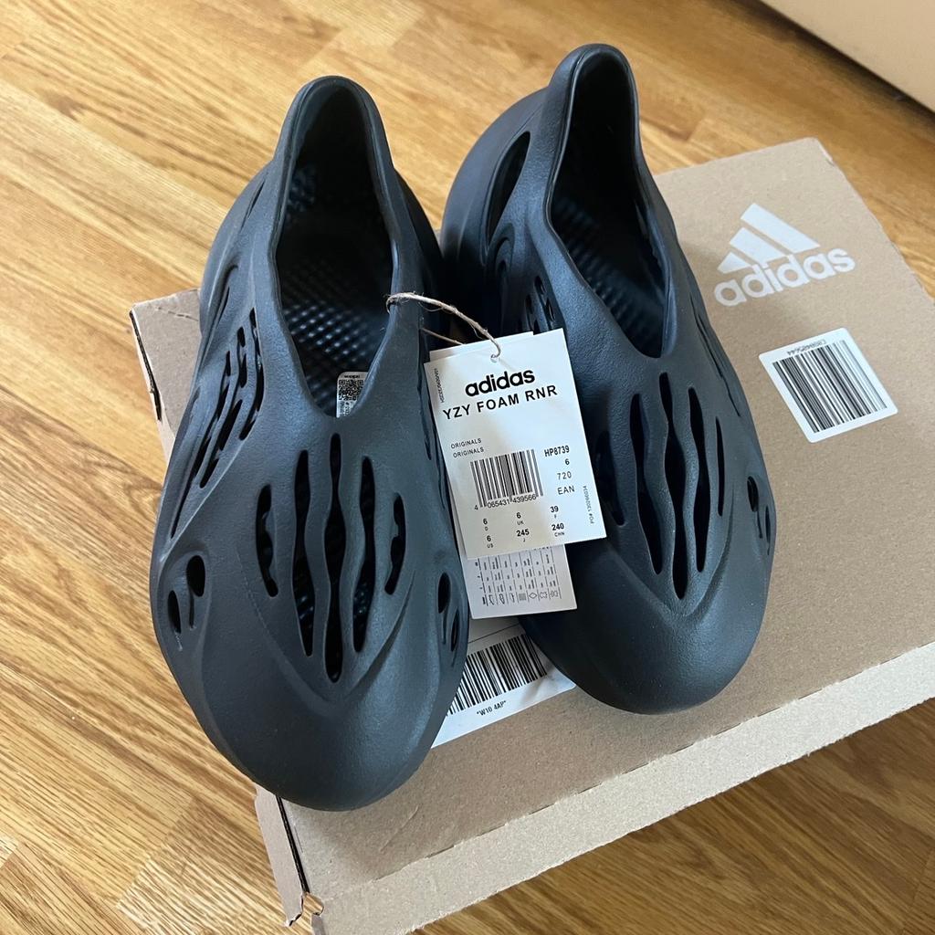 Yzy foam rnr Yeezy foam runner in W10 Chelsea für £ 120,00 zum Verkauf ...