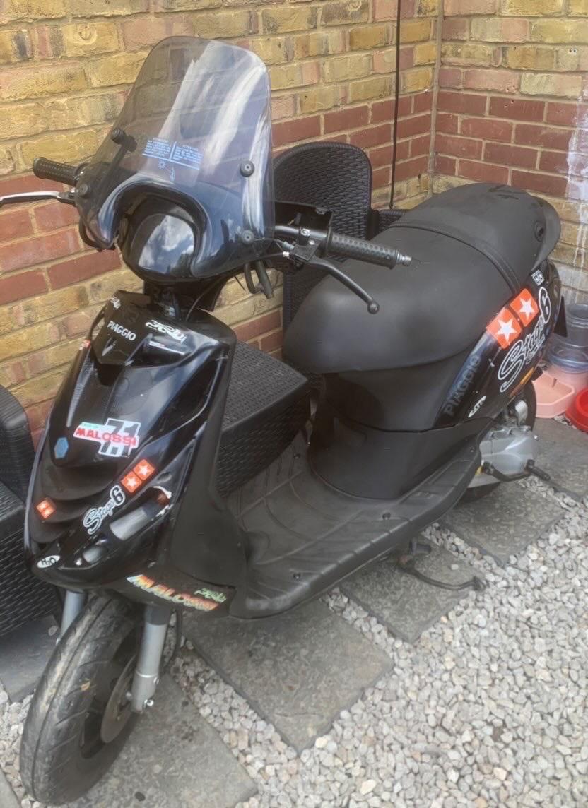 PIAGGIO ZIP 70cc in N17 Haringey for £660.00 for sale | Shpock