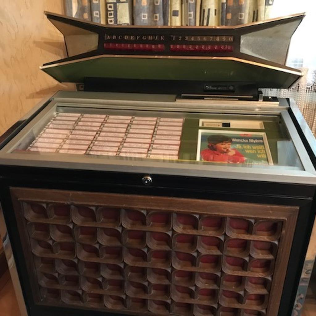 WURLITZER ROWE AMI CCM1-A Cadette in 2224 Gemeinde Sulz im Weinviertel ...