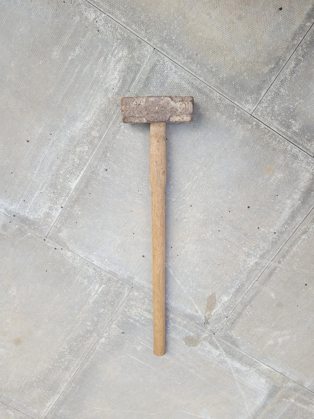 sledge hammer in PR3 Preston für 10,00 £ zum Verkauf | Shpock DE