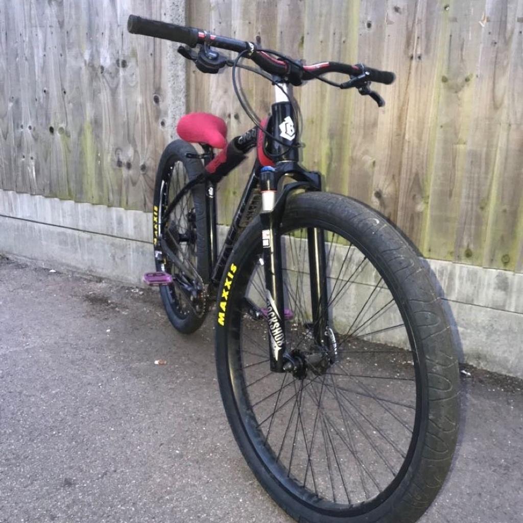 C100 pro in N21 London Borough of Enfield for £650.00 for sale | Shpock