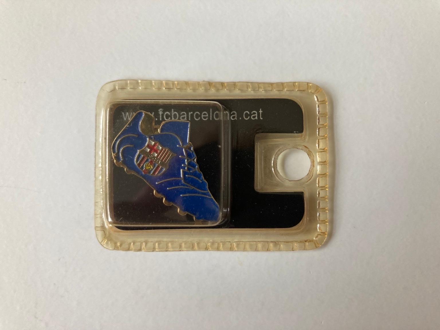 Neuer FC Barcelona Pin zu verkaufen in 32469 Petershagen für 5,00 € zum ...