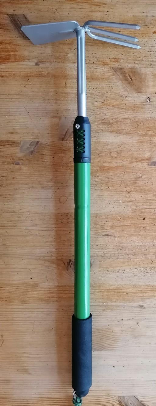 TELESCOPIC EXTENDABLE DOUBLE HEADED HOE. in SE20 London for £5.00 for ...