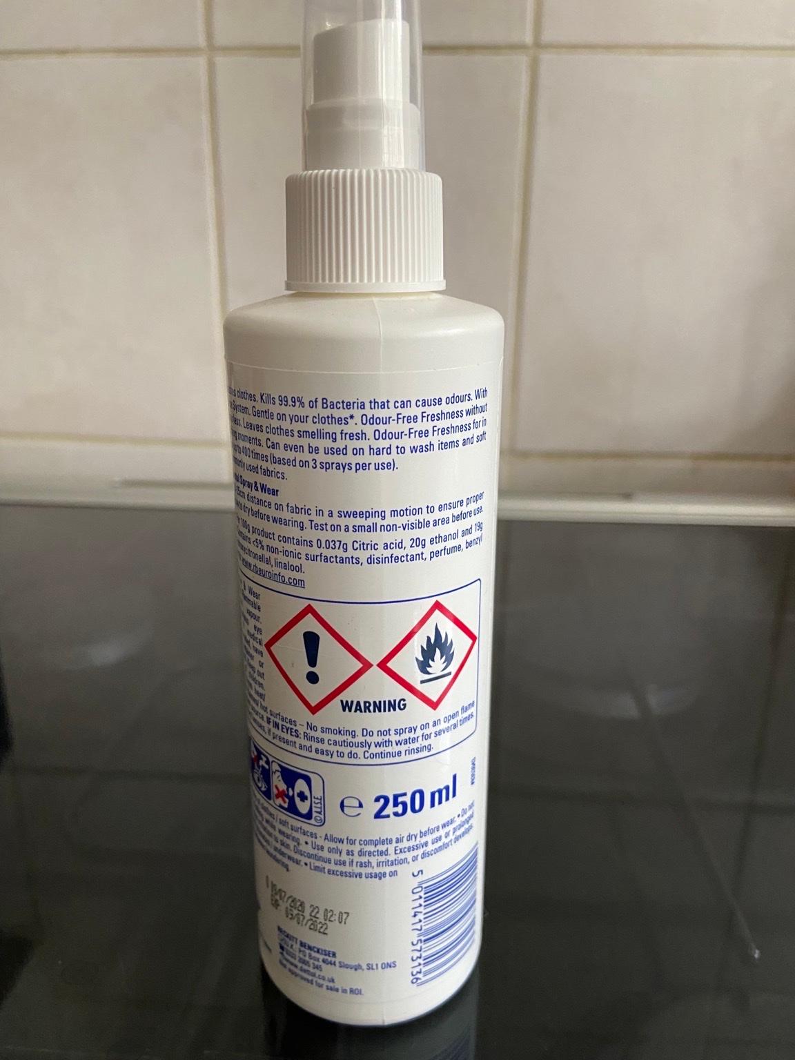 Dettol clothes spray in E11 Forest für 3,50 £ zum Verkauf | Shpock DE