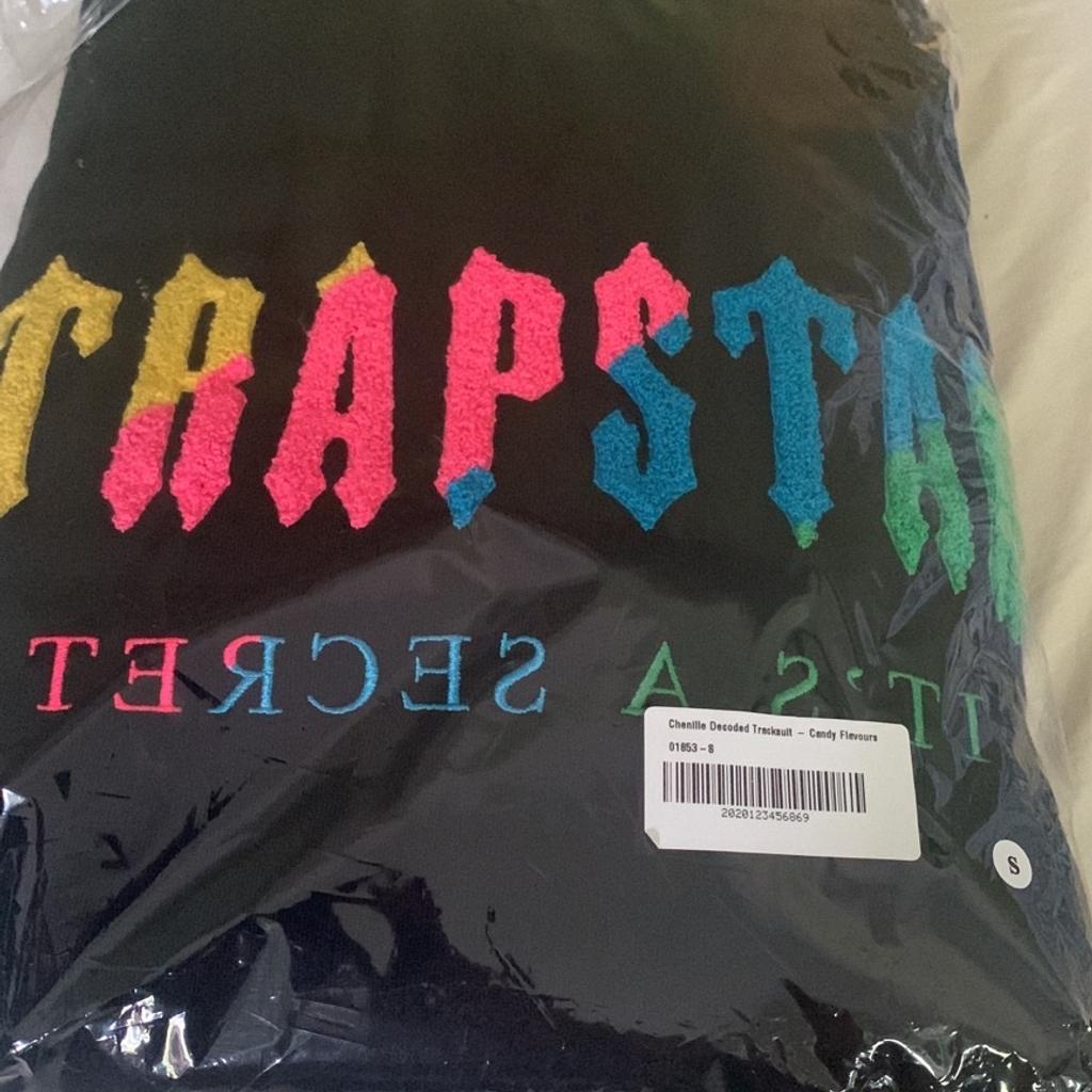 Trapstar candy flavoured tracksuit in N14 London Borough of Enfield für ...