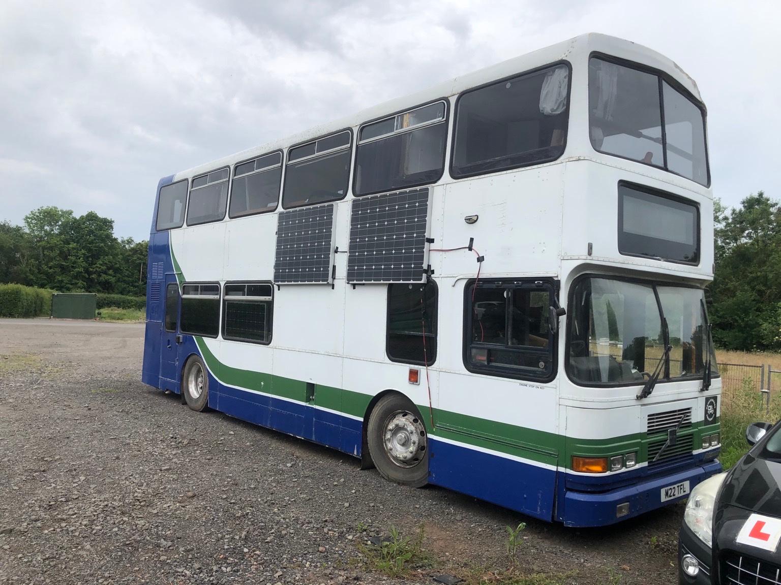 Caravan/ Motorhome / Double decker bus in WR4 9JB Worcester, England ...