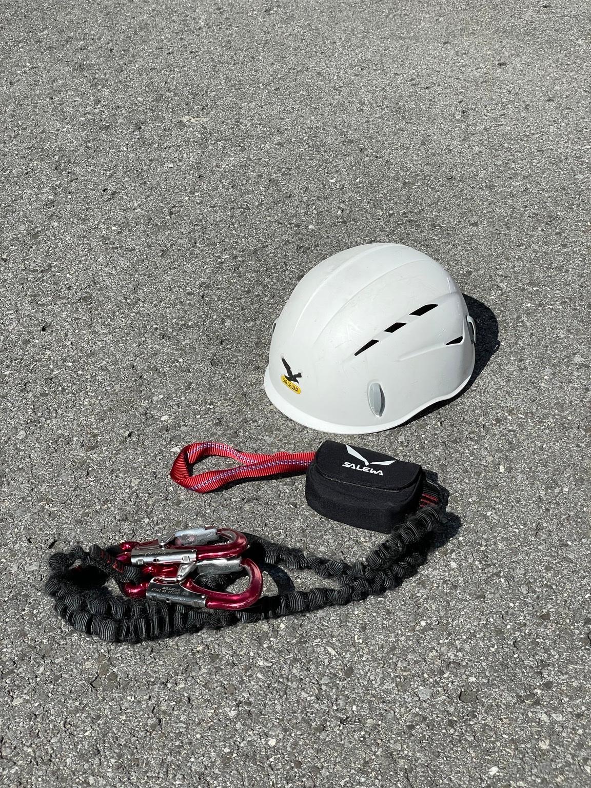 Klettersteigset Klettersteig Helm Saleva in 6840 Götzis für € 60,00 zum ...