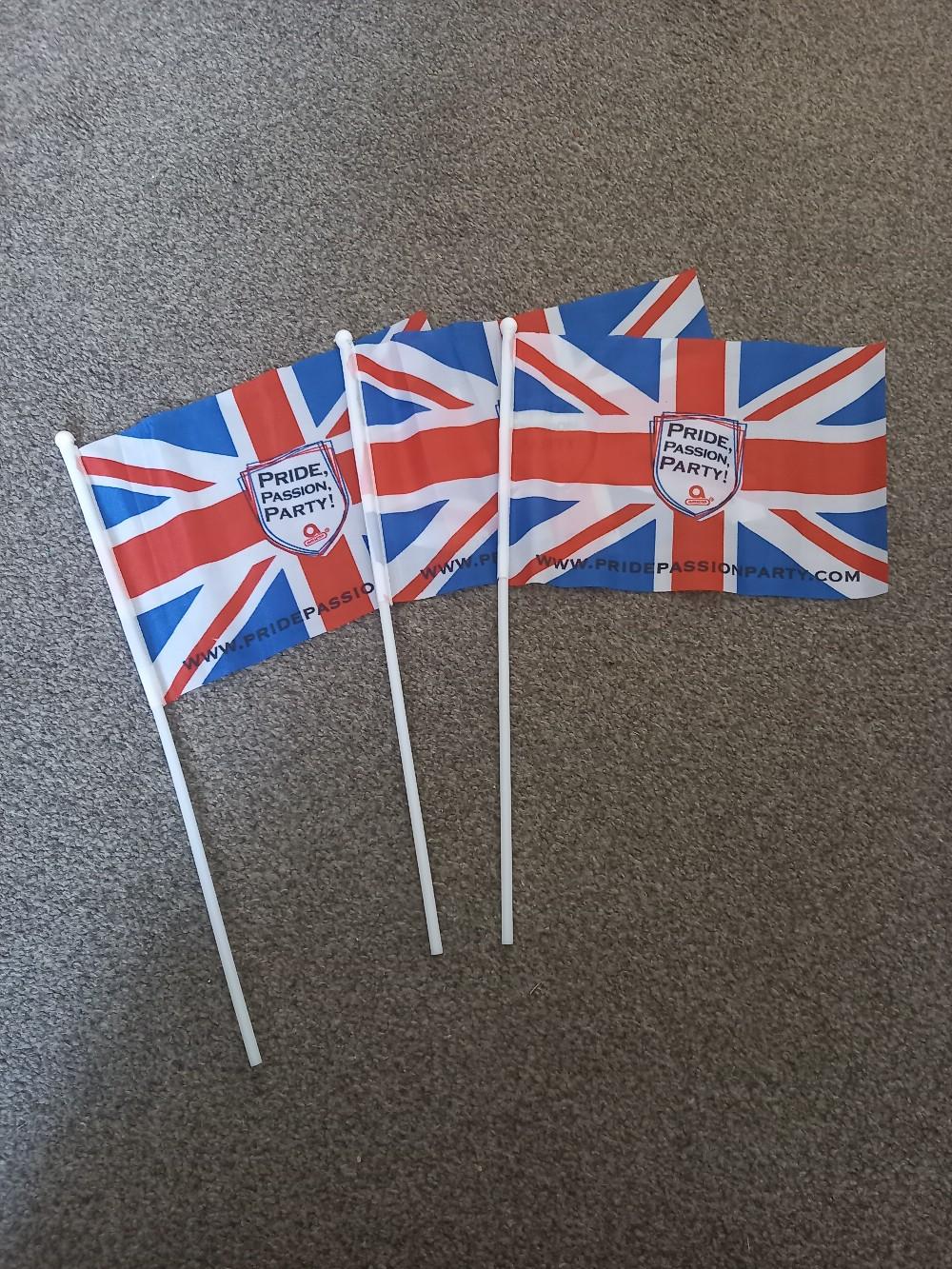 Union Jack/England Flags in B69 Sandwell für £ 0,50 zum Verkauf | Shpock AT