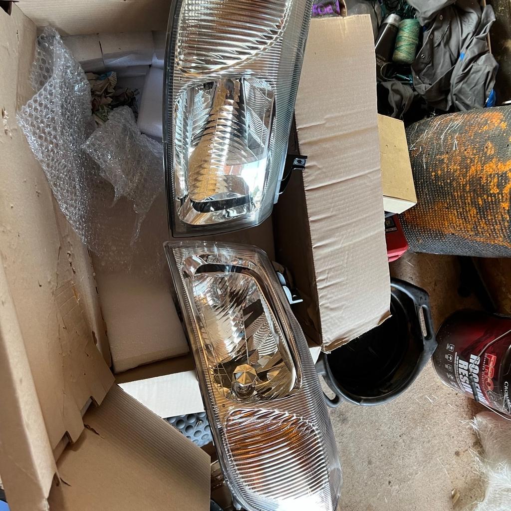 Ford transit mk6 headlights in ST17 Stafford for £10.00 for sale | Shpock