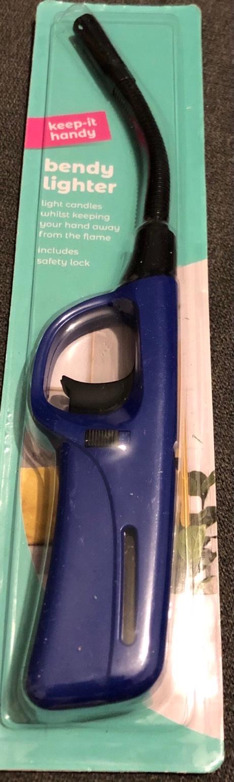 Bendy lighter with safety lock NEW in Walsall für £ 0,50 zum Verkauf ...