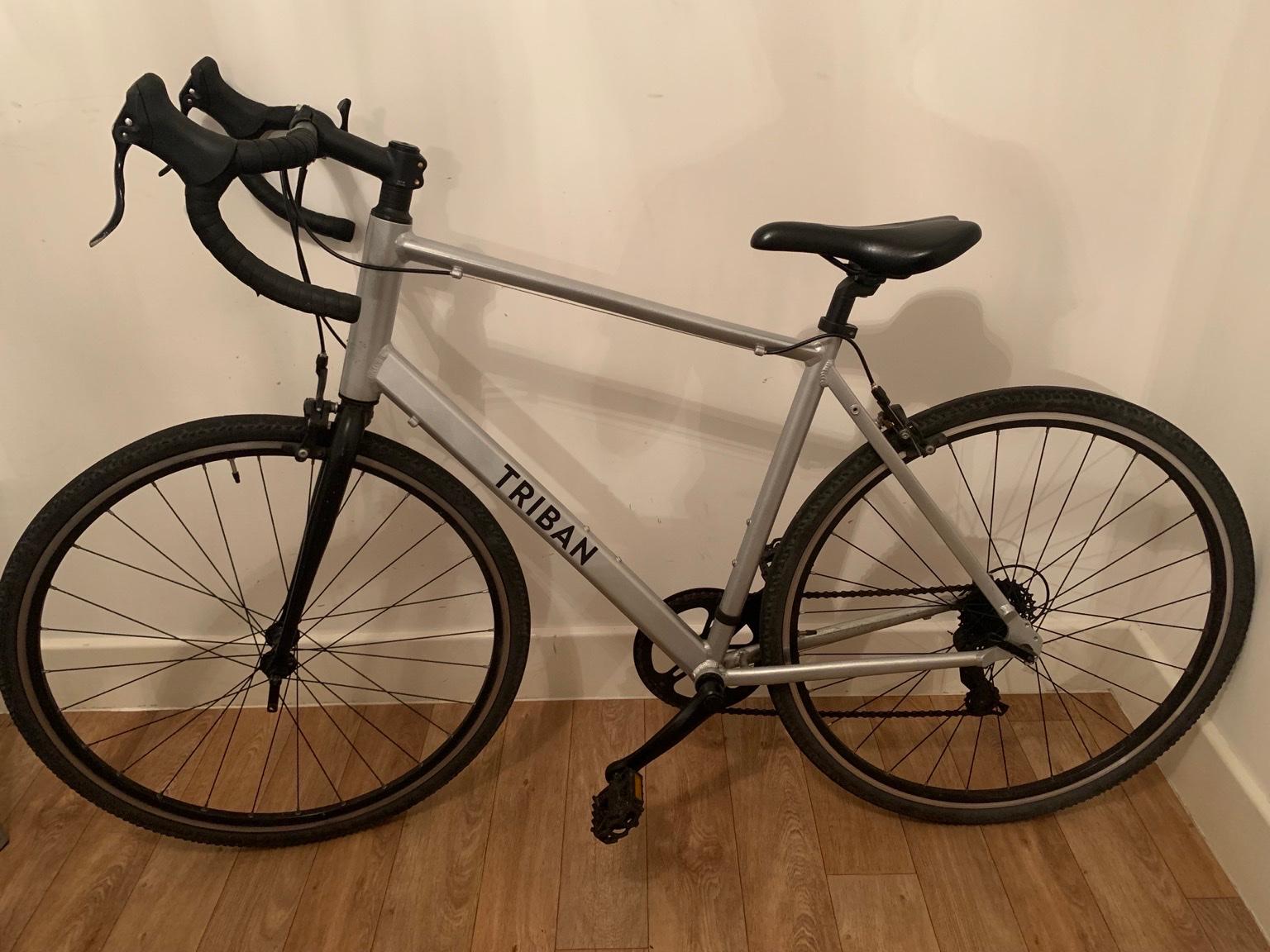 Triban Road Bike in E14 Hamlets für 100,00 £ zum Verkauf | Shpock DE