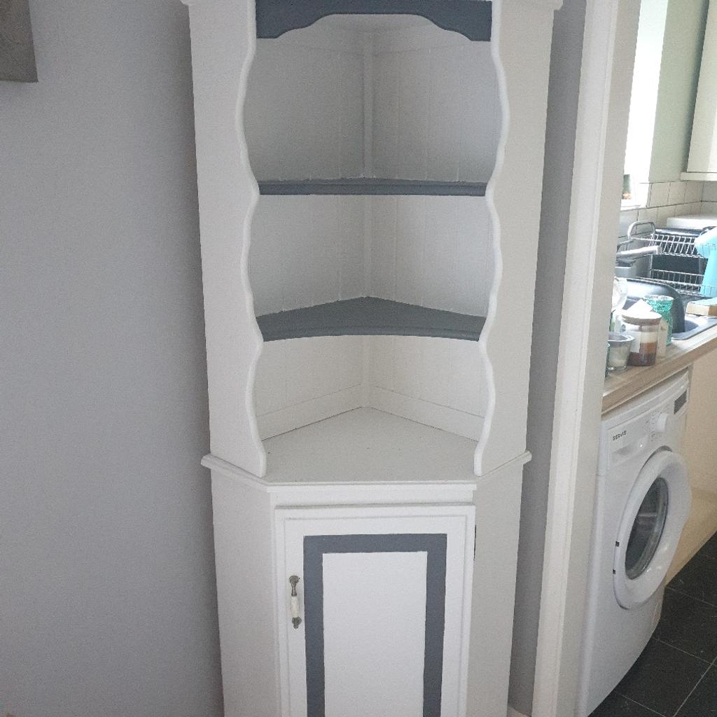 Corner Unit in WS15 Chase für £ 35,00 zum Verkauf | Shpock AT