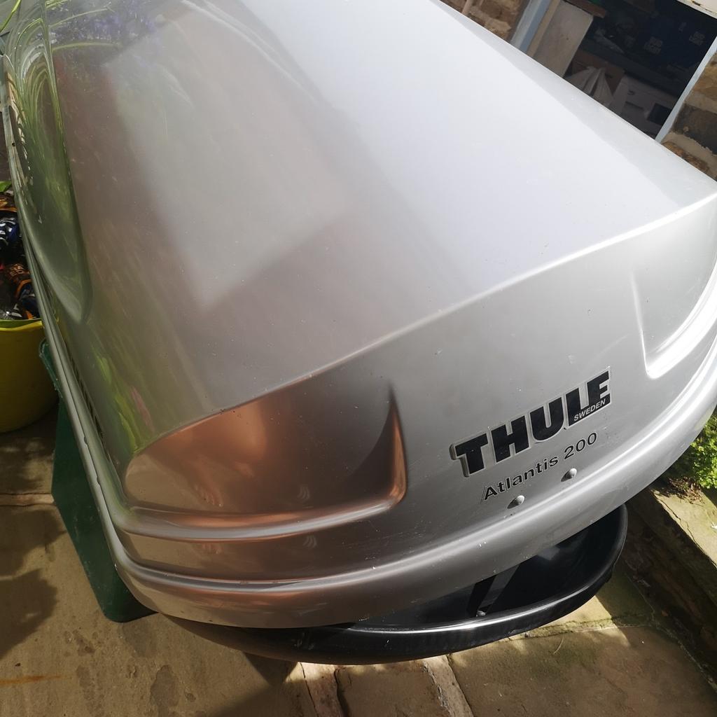 THULE Atlantis 200 roof box in SK13 Peak for £200.00 for sale | Shpock