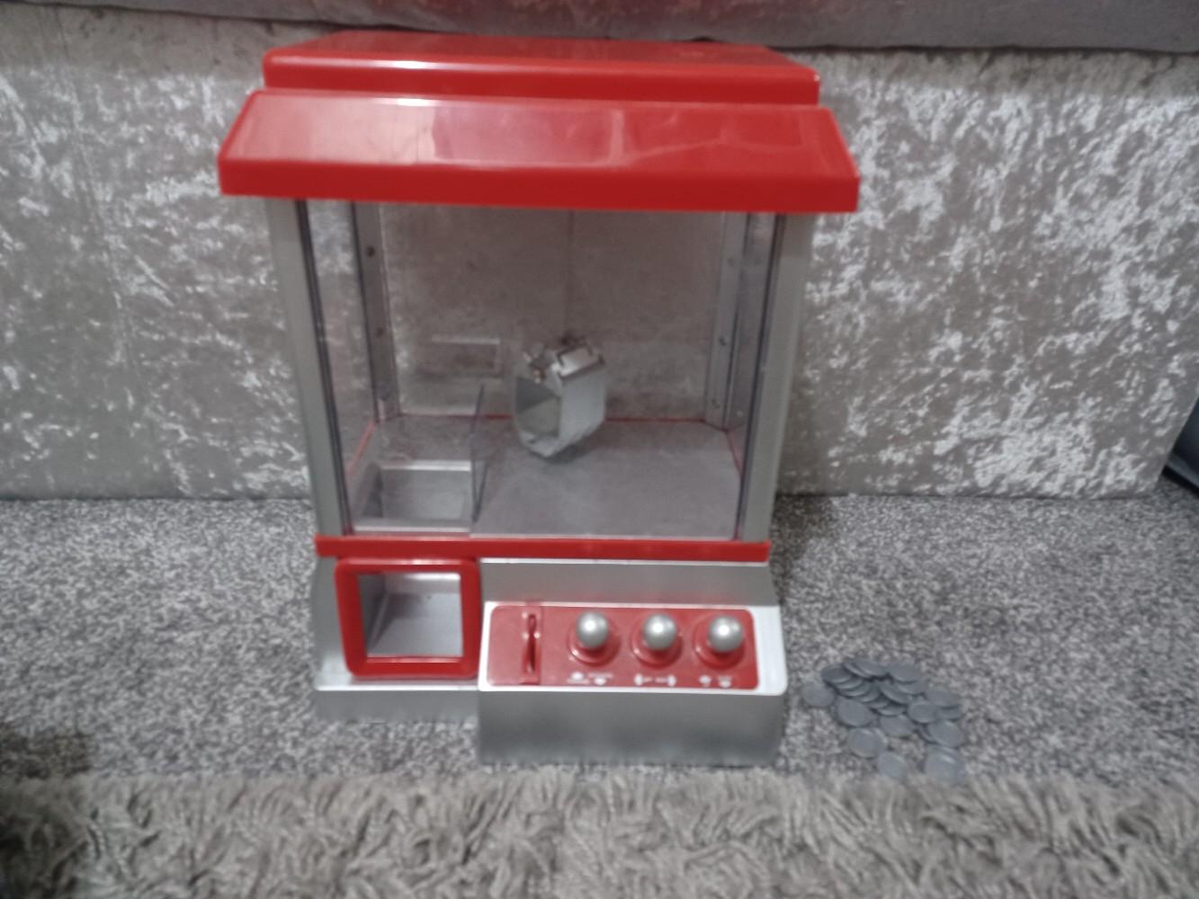 Small arcade grab machine. in TW13 Hounslow für 5,00 £ zum Verkauf ...