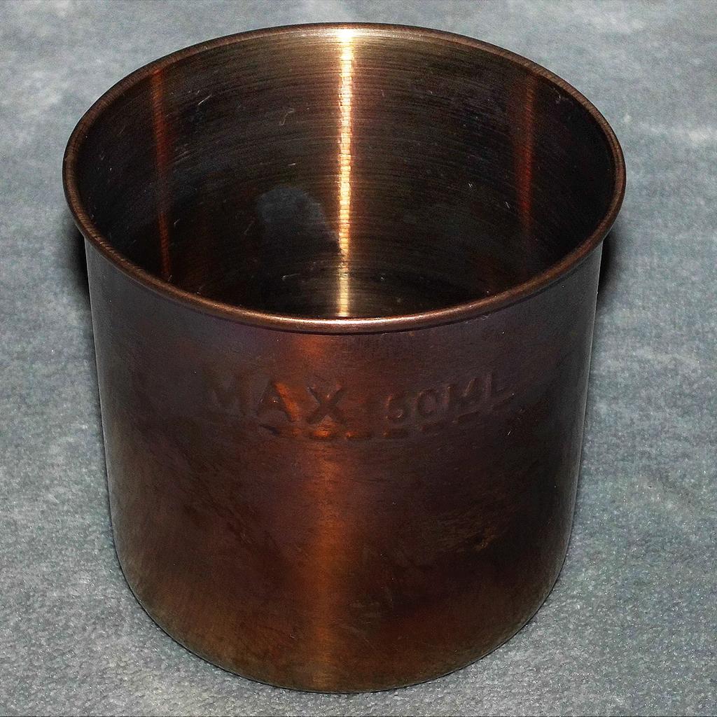 Retro kleiner Metall Messbecher Kupfer-Optik in 8700 Leoben für € 10,00 ...