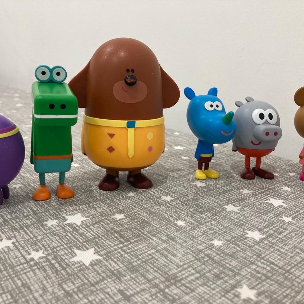 Hey Duggee 6 figure set in MK3 Bletchley für 2,00 £ zum Verkauf | Shpock DE
