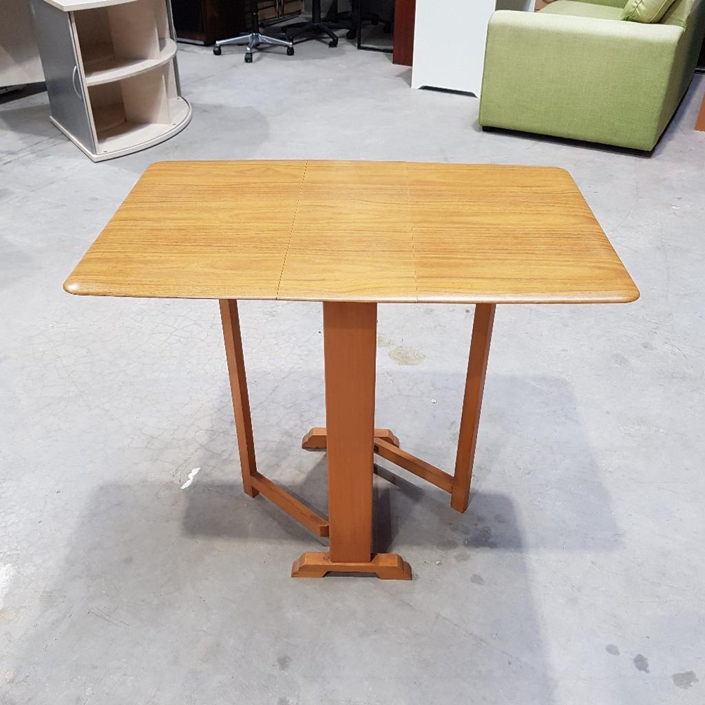 Drop Leaf Dining Table in WS10 Sandwell für £ 10,00 zum Verkauf | Shpock AT
