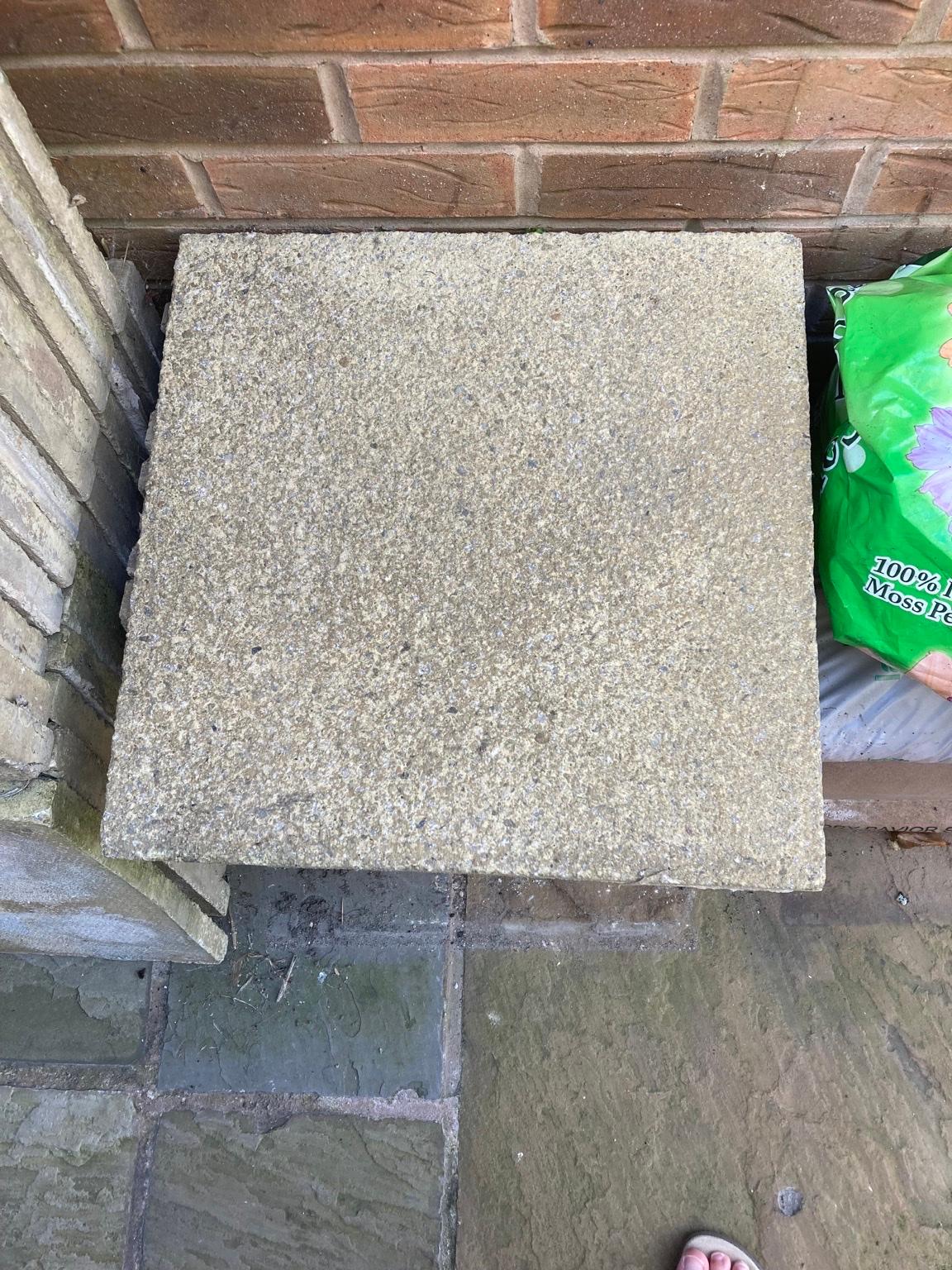 Concrete Flags in PR5 Ribble für 55,00 £ zum Verkauf | Shpock DE