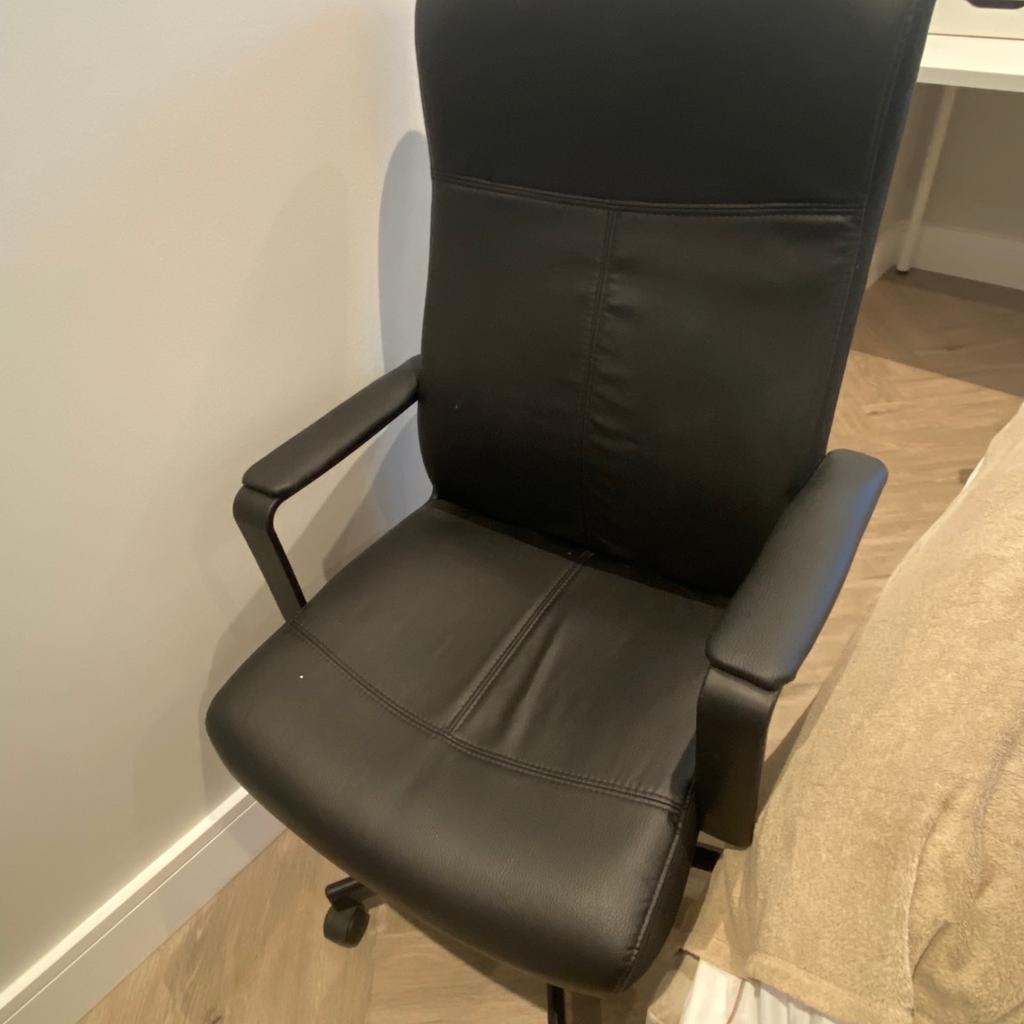 IKEA MILLBERGET swivel desk chair in SW1W Chelsea für £ 10,00 zum ...