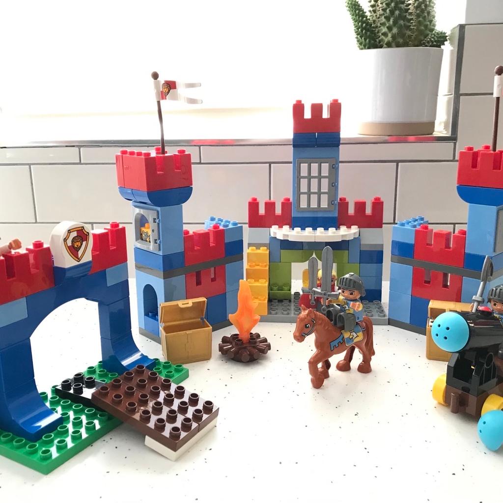 Lego Duplo Town Big Royal Castle in EN2 Enfield für 25,00 £ zum Verkauf ...