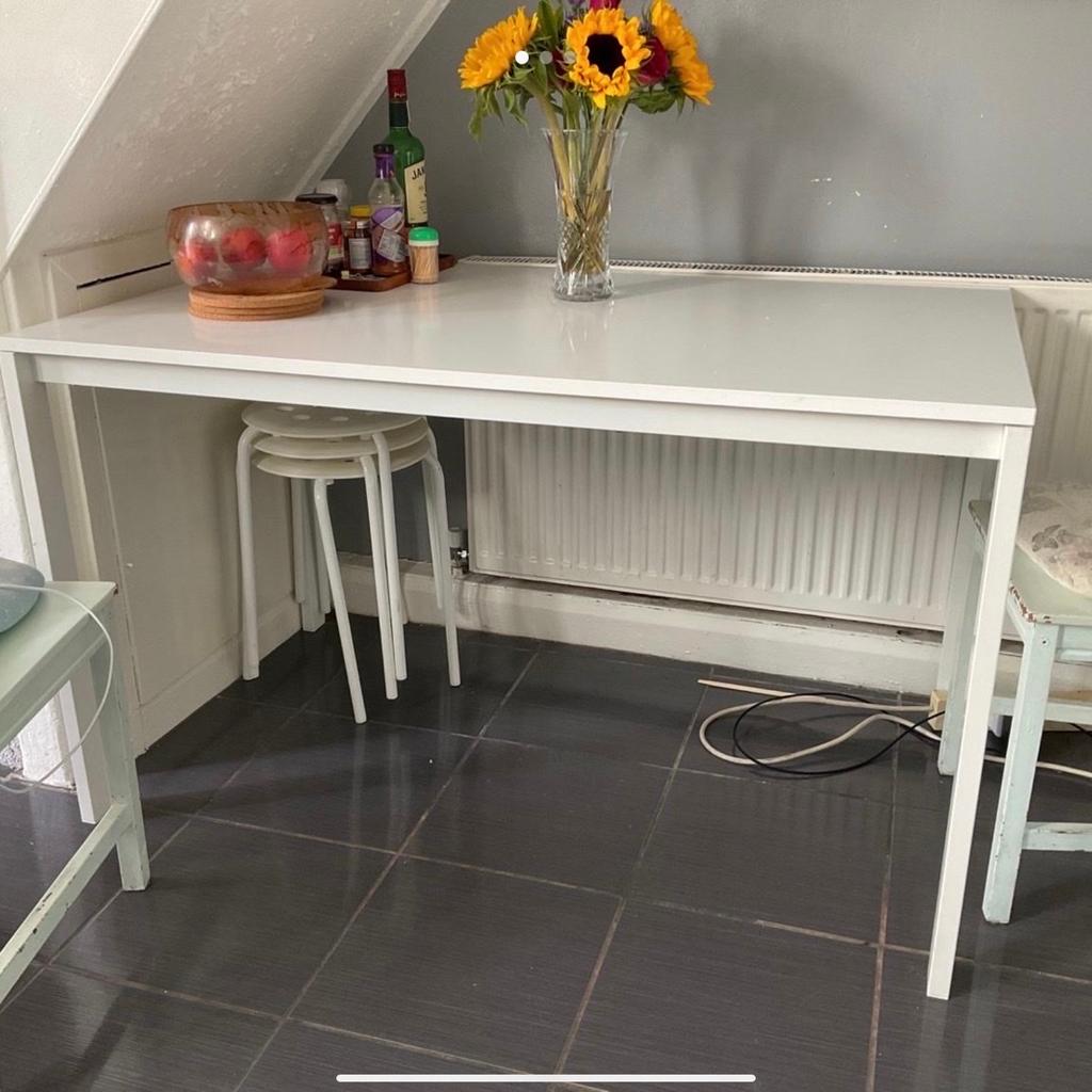 Ikea white dining table in L15 Liverpool für 20,00 £ zum Verkauf ...