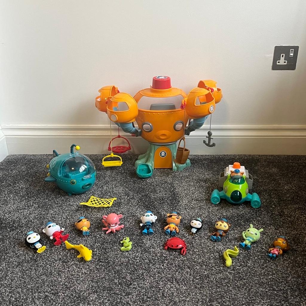 Octonauts octopod gup A P and characters in LE4 Leicester für 60,00 ...