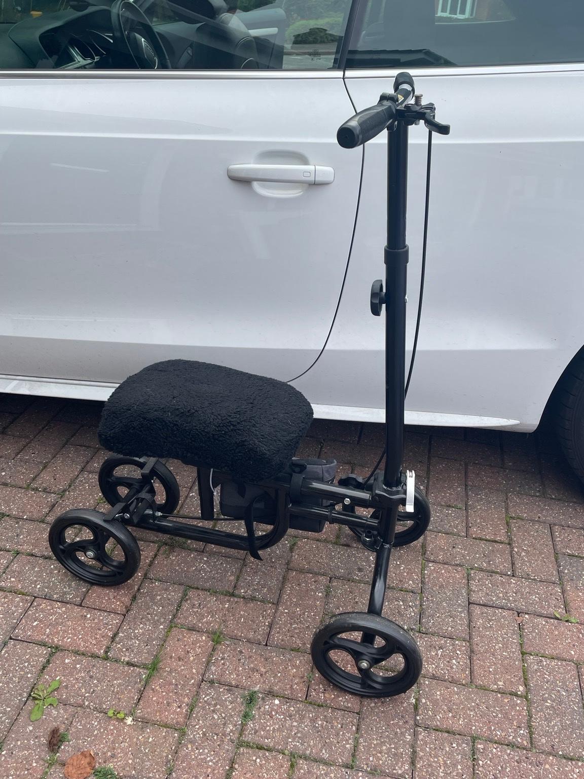 Mobility knee scooter / Walker in B97 Redditch für 80,00 £ zum Verkauf ...
