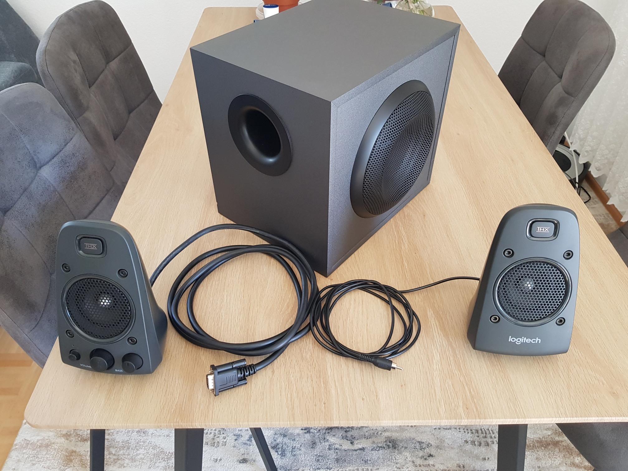 Logitech Z625 Powerful THX Sound 2.1 PC in 6850 Stadt Dornbirn für 80,00 € zum Verkauf | Shpock DE