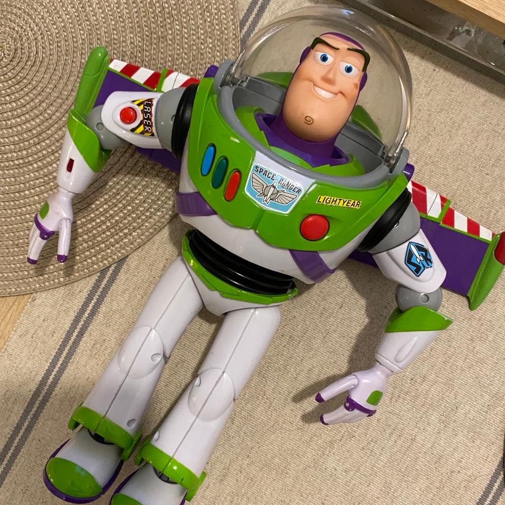 Toy Story Buzz Lightyear Figure in SE6 Lewisham für £ 12,00 zum Verkauf ...