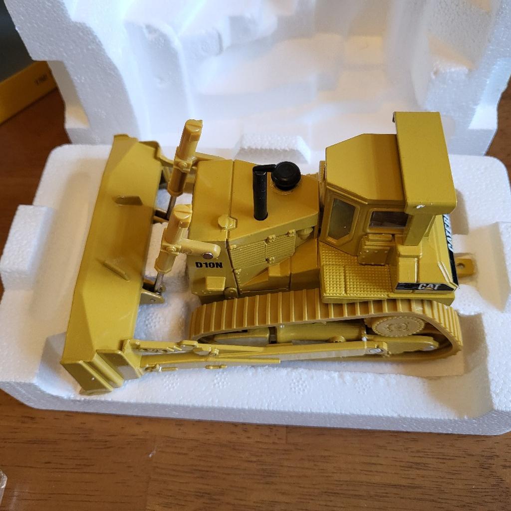Caterpillar D10N 1:50 Scale model in WA7 Brook für £ 50,00 zum Verkauf ...
