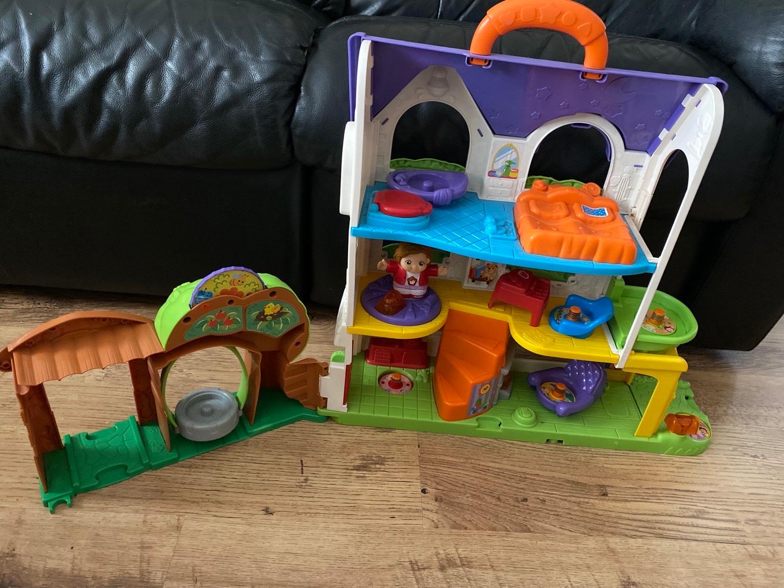 Vtech toot toot Mrs Norah discovery house in B71 Sandwell for £5.00 for ...