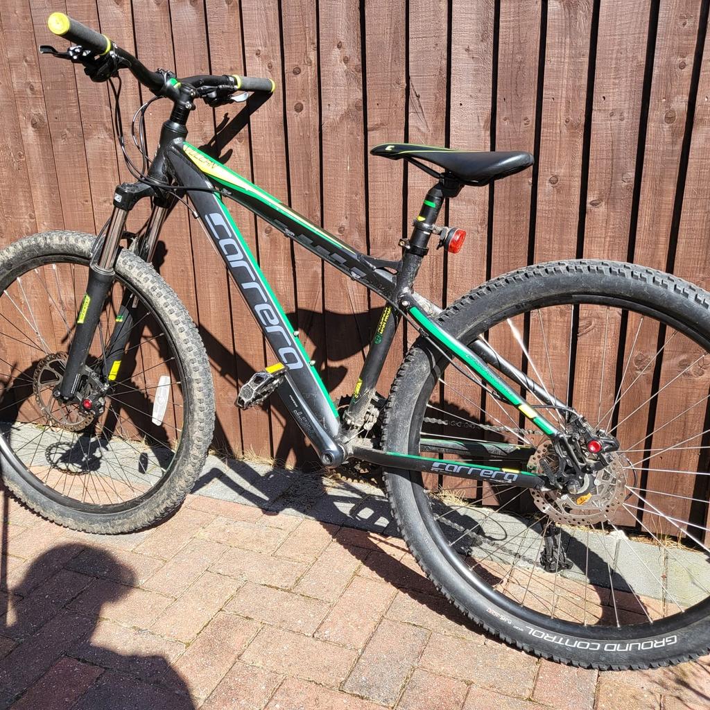 CARRERA VULCAN- MOUNTAIN BIKE in OL12 Rochdale for £180.00 for sale | Shpock
