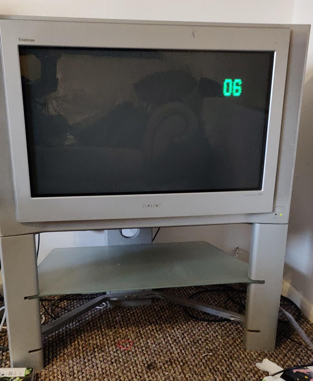 Sony Trinitron CRT 32" Retro Gaming Monitor in B79 Tamworth for free ...