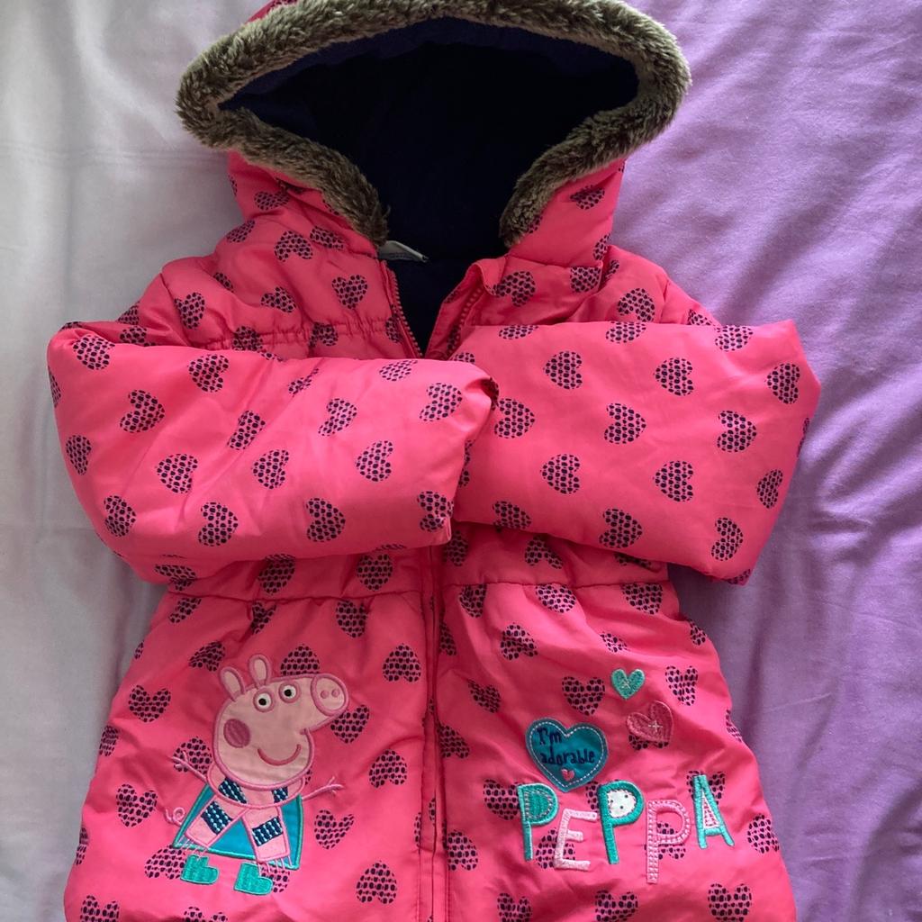 Peppa Pig Coat in WV14 Wolverhampton for £2.50 for sale | Shpock