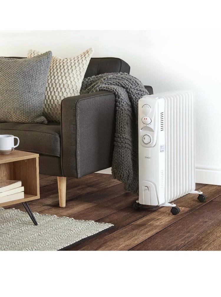 VonHaus oil filled Radiator in B7 Birmingham for £70.00 for sale | Shpock