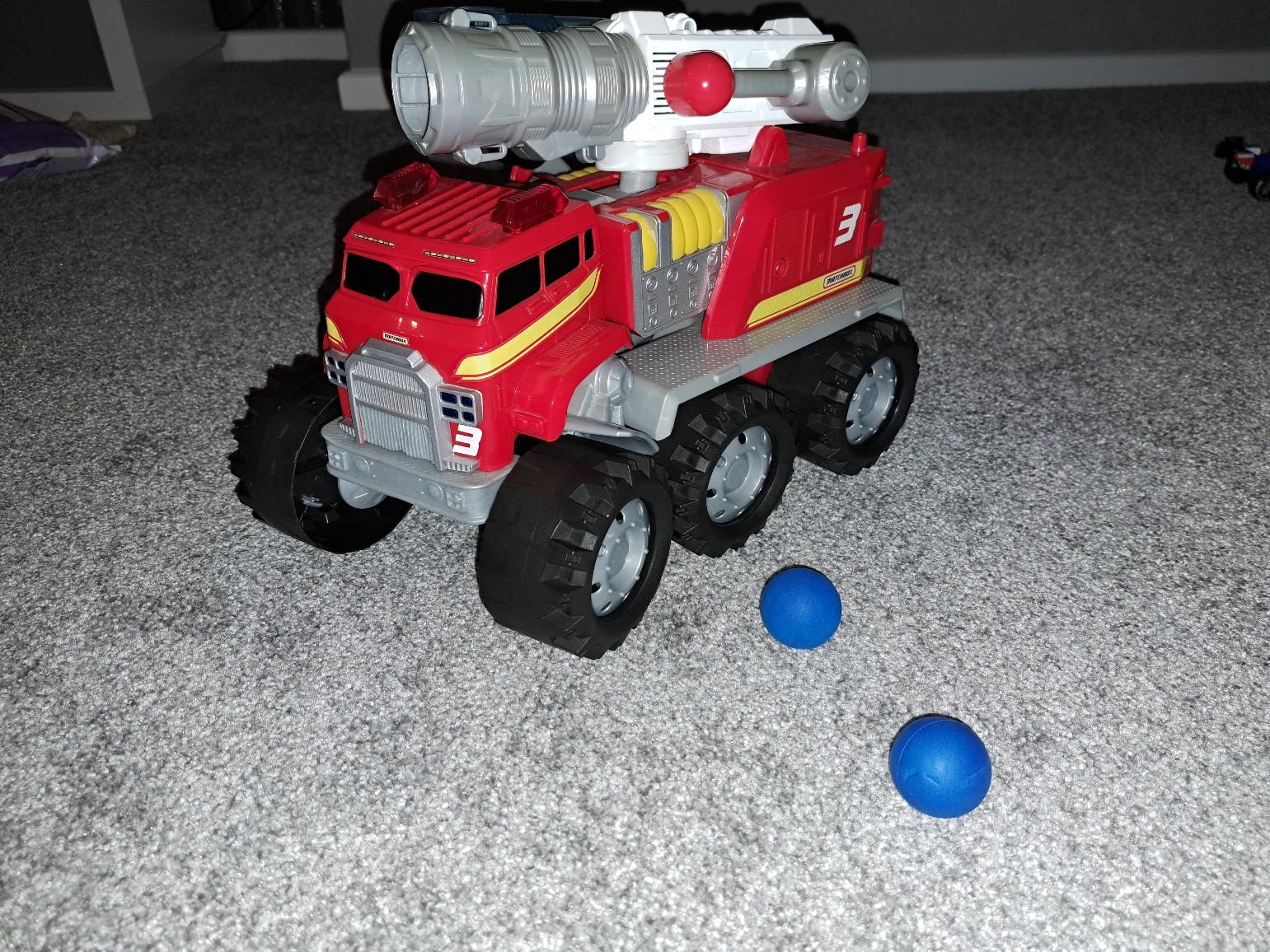 Matchbox transformer fire truck interactive in DY8 Dudley für 20,00 ...
