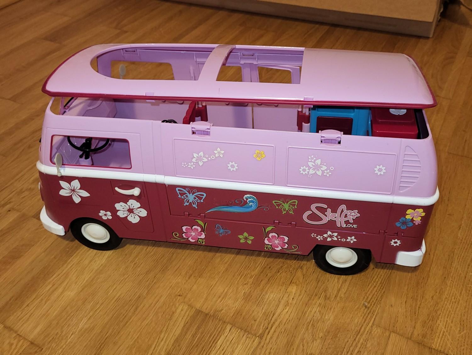 Barbie VW Bus in 4400 Steyr für € 15,00 zum Verkauf | Shpock AT