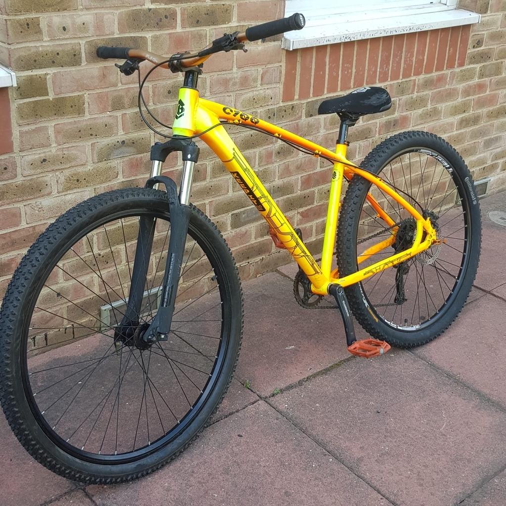 C100 wheelie bike for sale (limited time) in CR0 Croydon für 230,00 ...