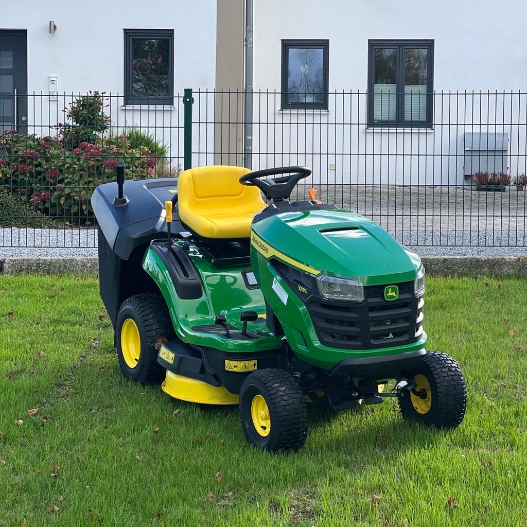 NEU John Deere X117R Rasentraktor Aufsitzmähe in 94330 Aiterhofen für € ...