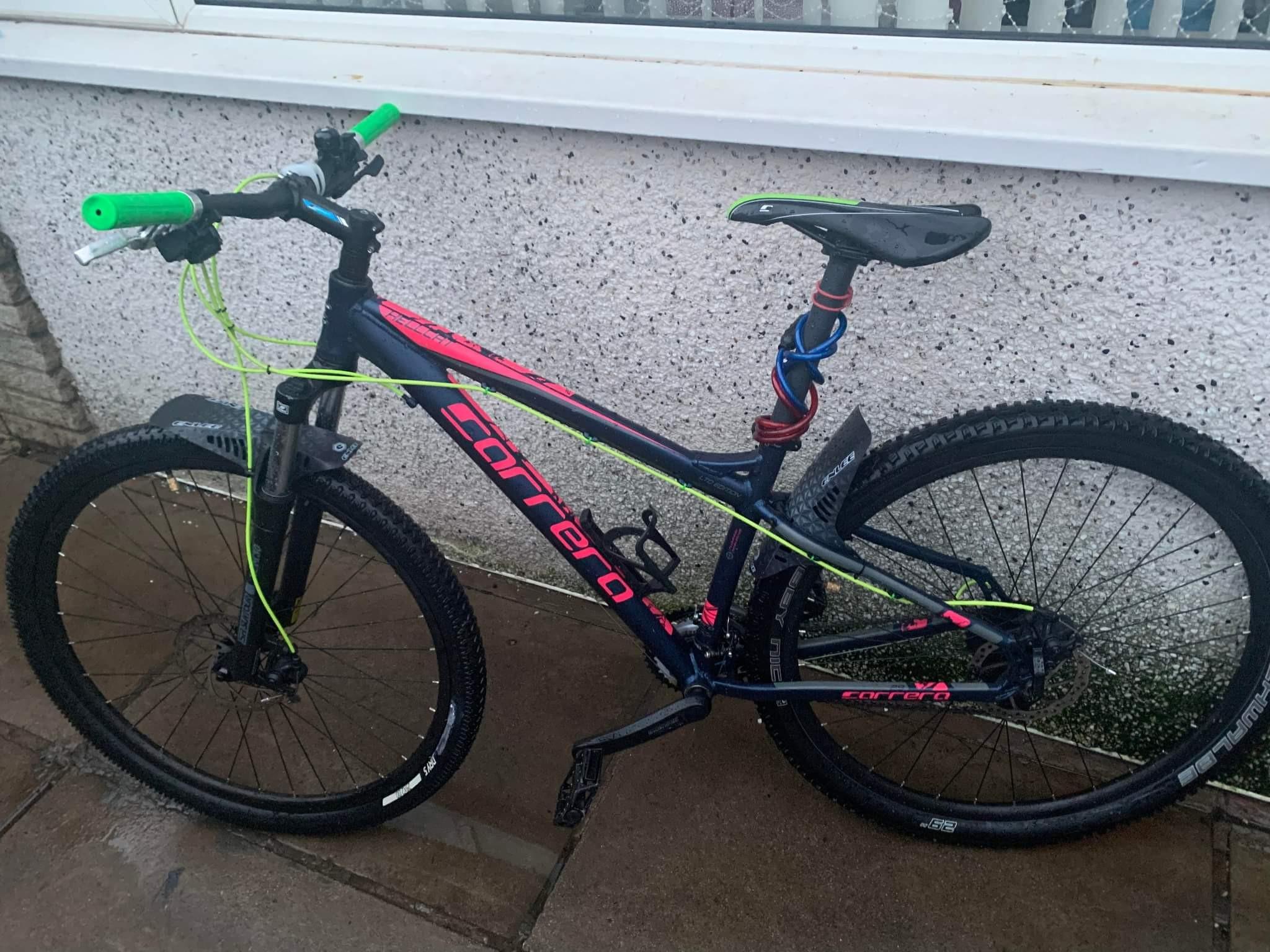 Carrera hellcat mountain bike in CW7 Clive for £150.00 for sale | Shpock