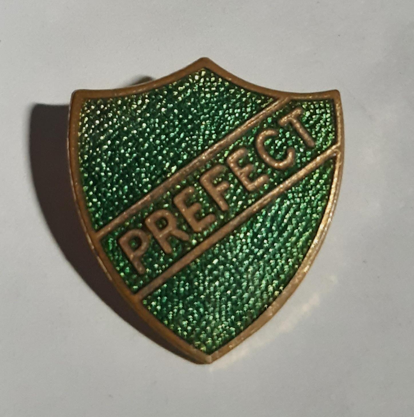 vintage enamel school prefect badge in St Helens für 1,00 £ zum Verkauf ...